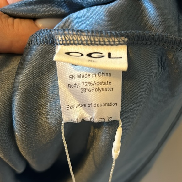 OGL | Tops | Olg Silk Like Acetate Sonail Top Xl | Poshmark